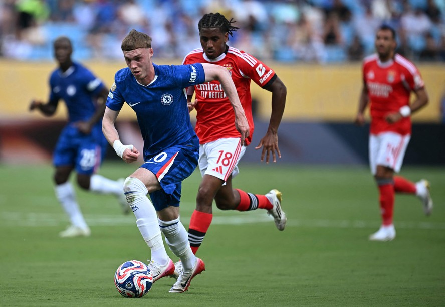Jogo entre Benfica e Chelsea é interrompido por questões climáticas ...