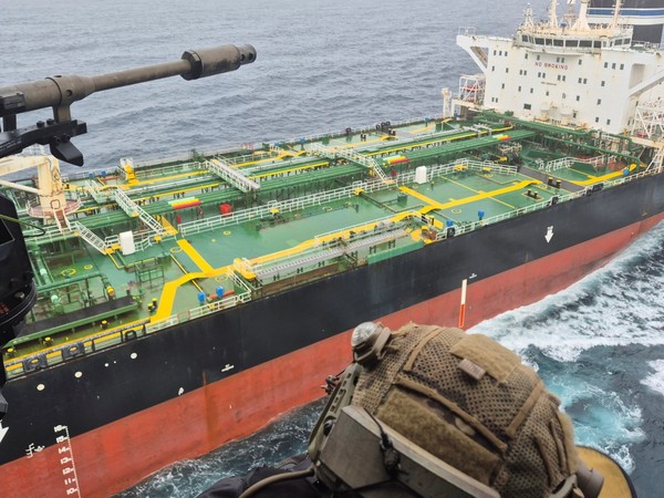 França aborda novo petroleiro ligado à 'frota fantasma' da Rússia no ...