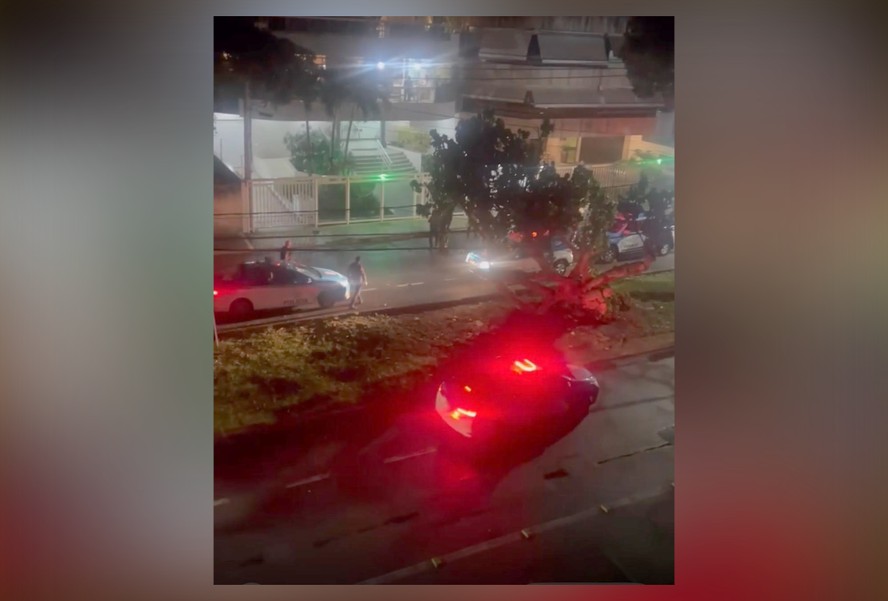 Bandidos invadem prédio na Barra; morador foi assaltado e agredido no ...