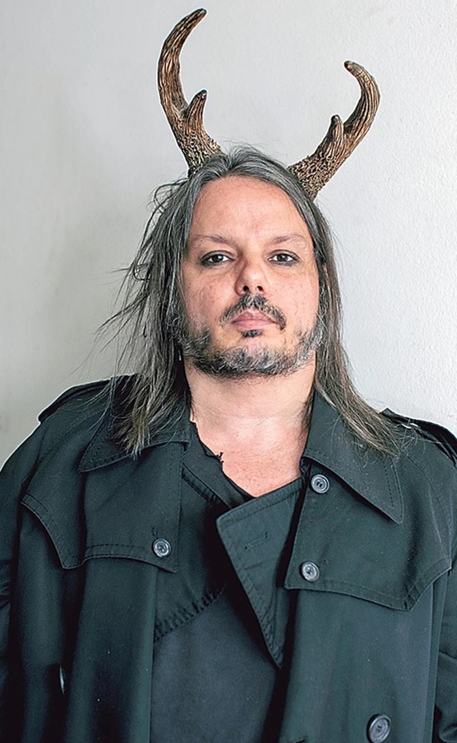 Em novo livro de Santiago Nazarian, adolescente mata um presidente: 'A ...