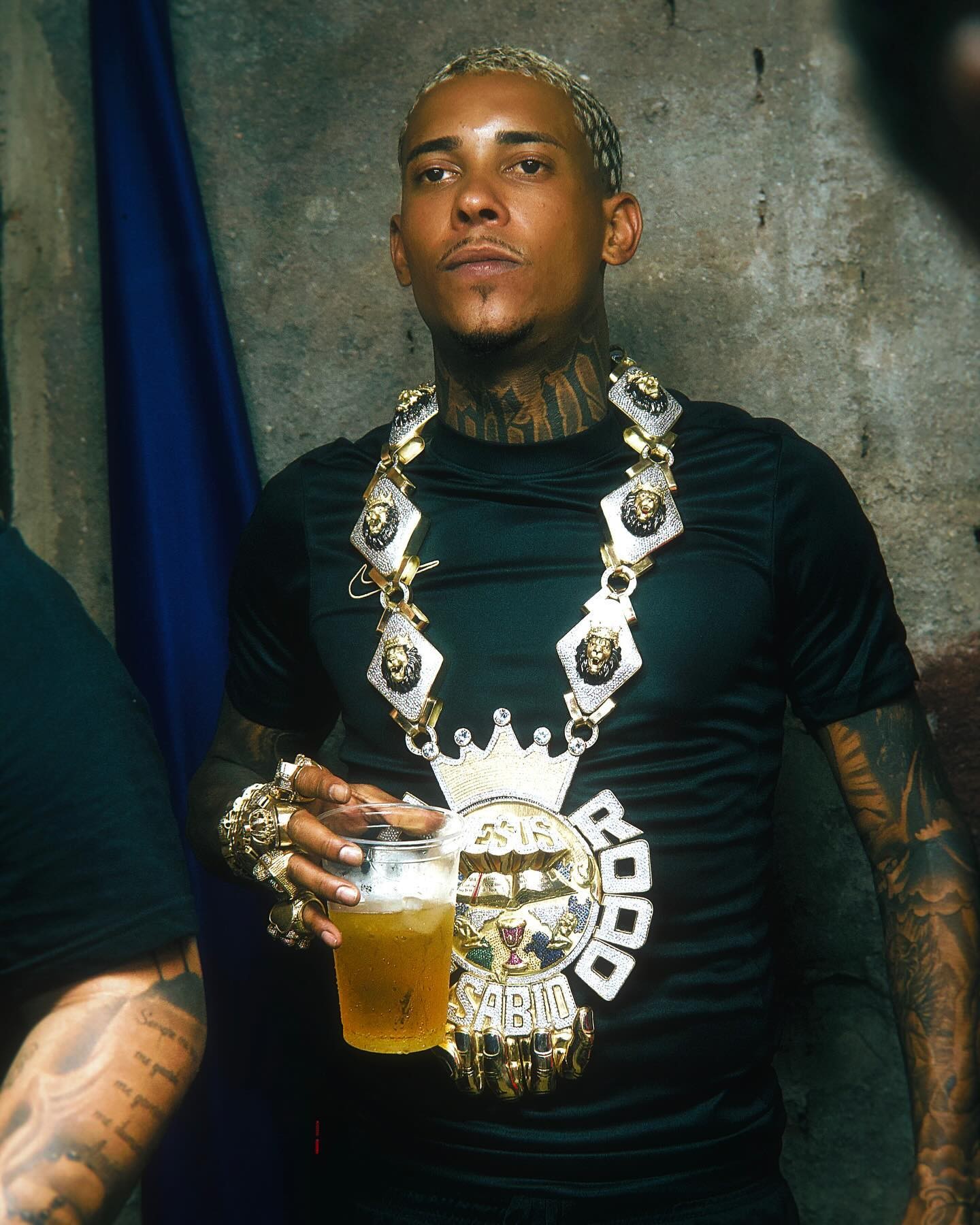 MC Poze: saiba de onde vem a fortuna do funkeiro que foi preso nesta quinta-feira (29)