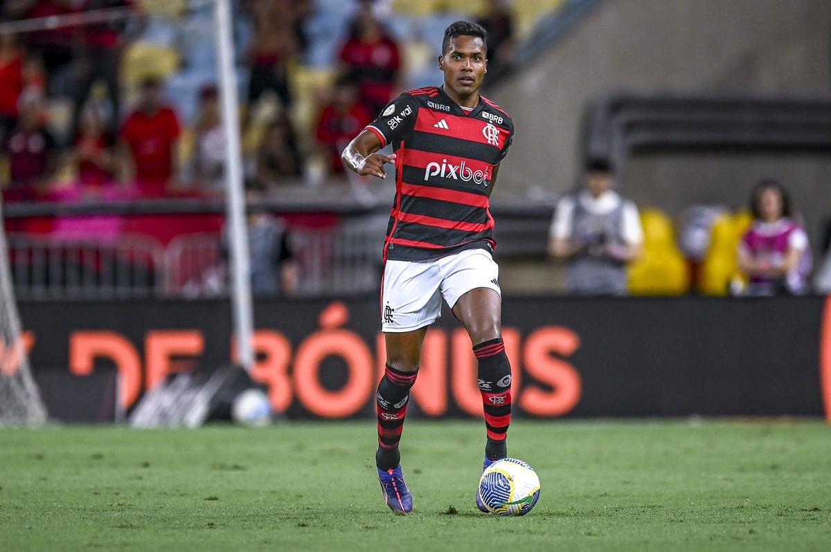 Alex Sandro vive expectativa em jogar pelo Flamengo no Mundial de ...