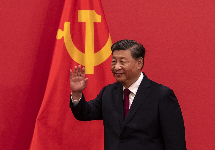 Quem pisca primeiro? Xi Jinping, líder mais poderoso da China desde ...