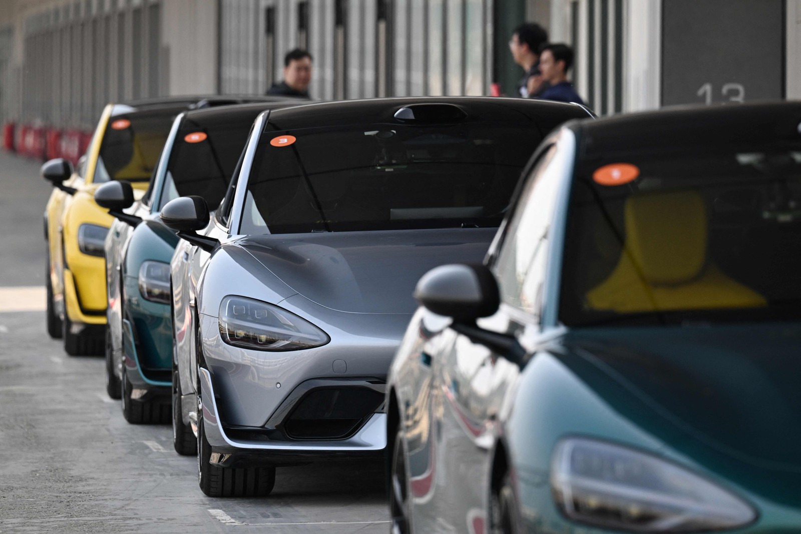 Veículos elétricos chineses dominam maior salão do automóvel do mundo ...