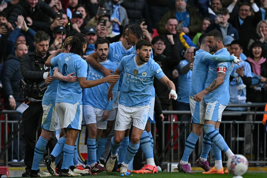Manchester City bate o Chelsea e é finalista da Copa da Inglaterra
