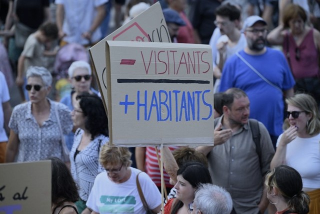 O Airbnb deve ser banido? Ou regulamentado?