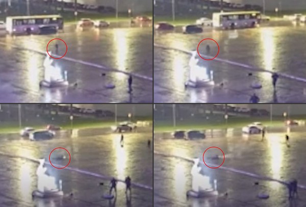 Veja em imagens o passo a passo das explosões do homem-bomba em frente ...