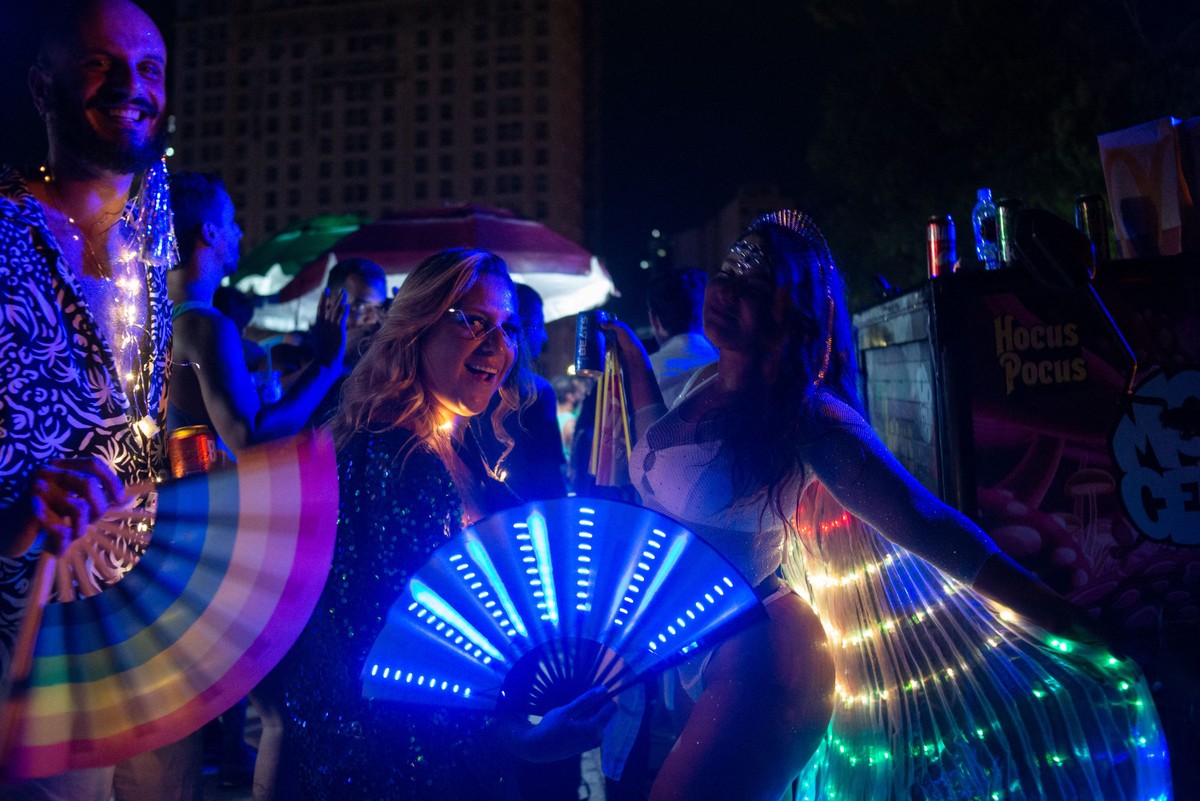 Minha Luz é de Led ilumina a madrugada desta sexta-feira (17) de ...