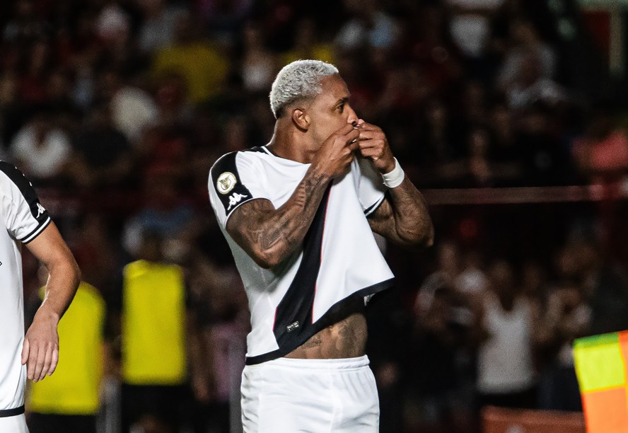 Vasco volta a vencer quatro partidas seguidas no Brasileirão depois de ...