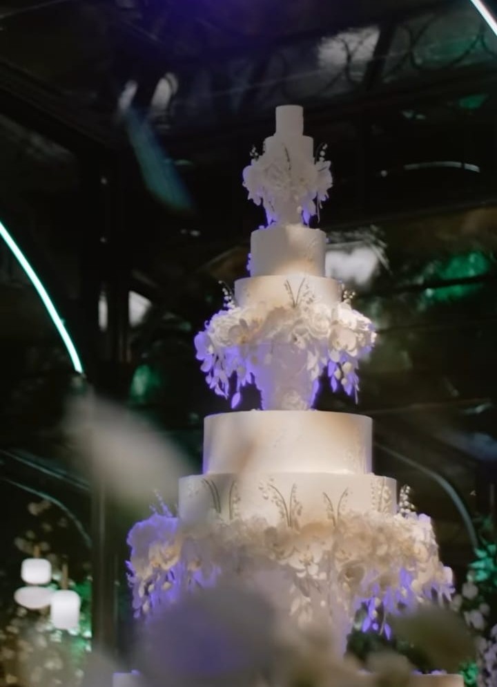 Herdeira da Mercedes tem casamento de R$ 290 milhões com show de Maroon ...