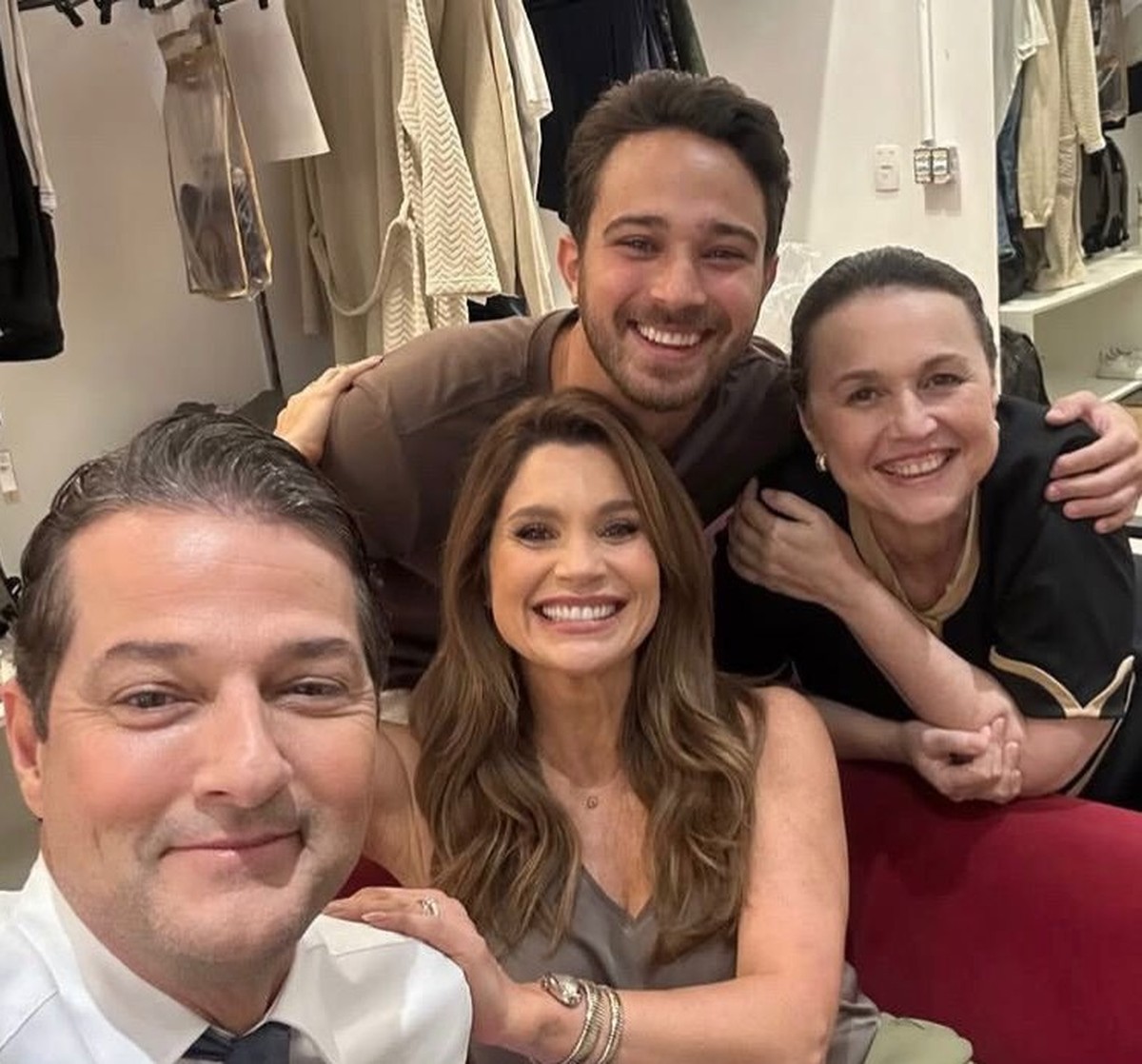 Marcelo Serrado e Flávia Alessandra vivem casal em piloto de novo ...