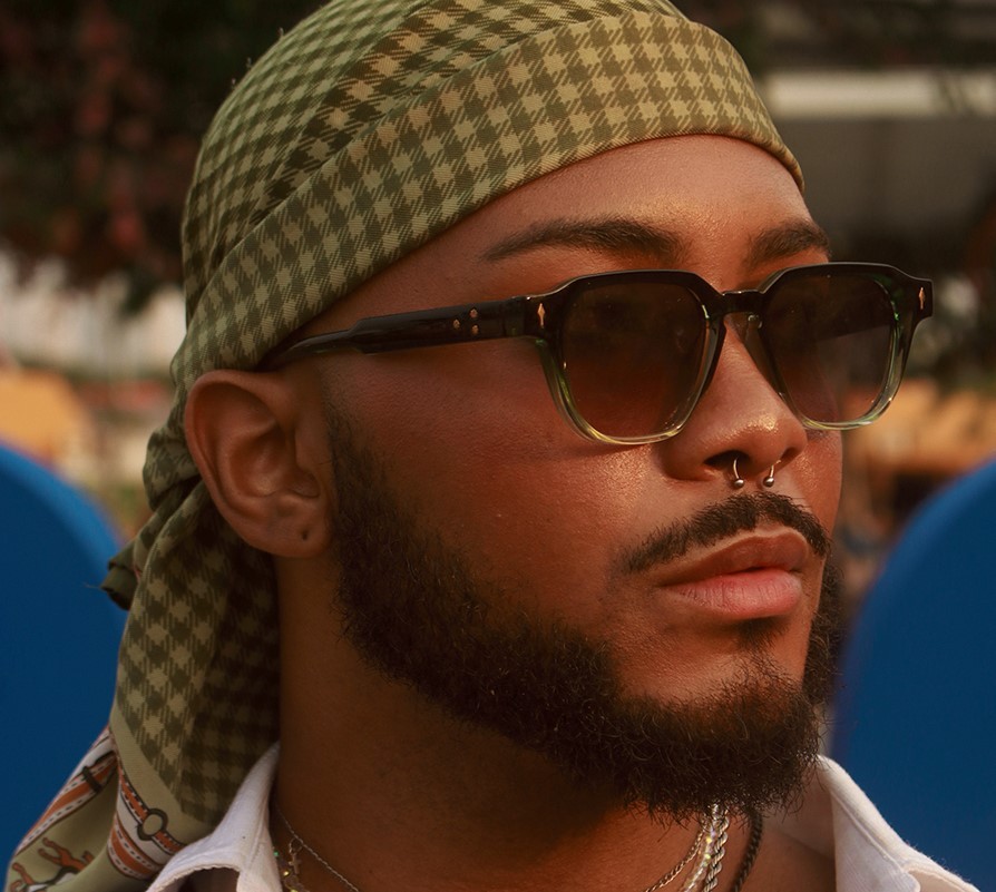 Namorada de Filipe Ret, Agatha Sá chama atenção no Rock in Rio; os dois ...