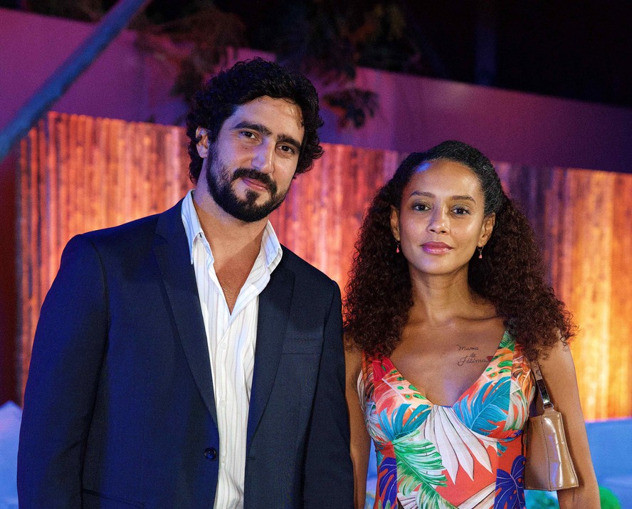 'Vale tudo': Como a morte de Rubinho influencia o namoro de Raquel e Ivan