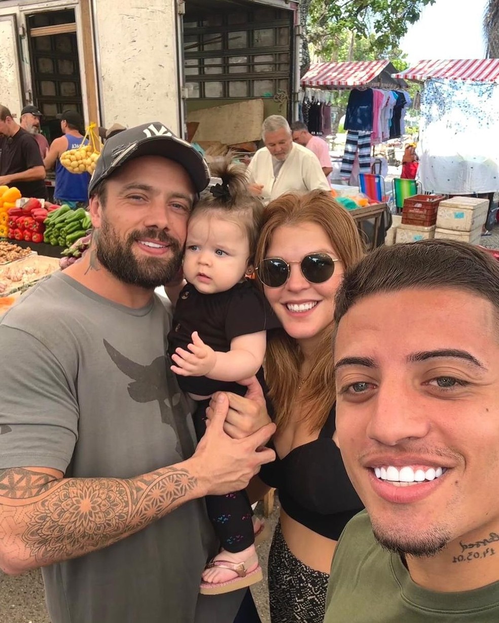 De volta às redes após polêmicas, Rafael Cardoso pega pesado em treino ...