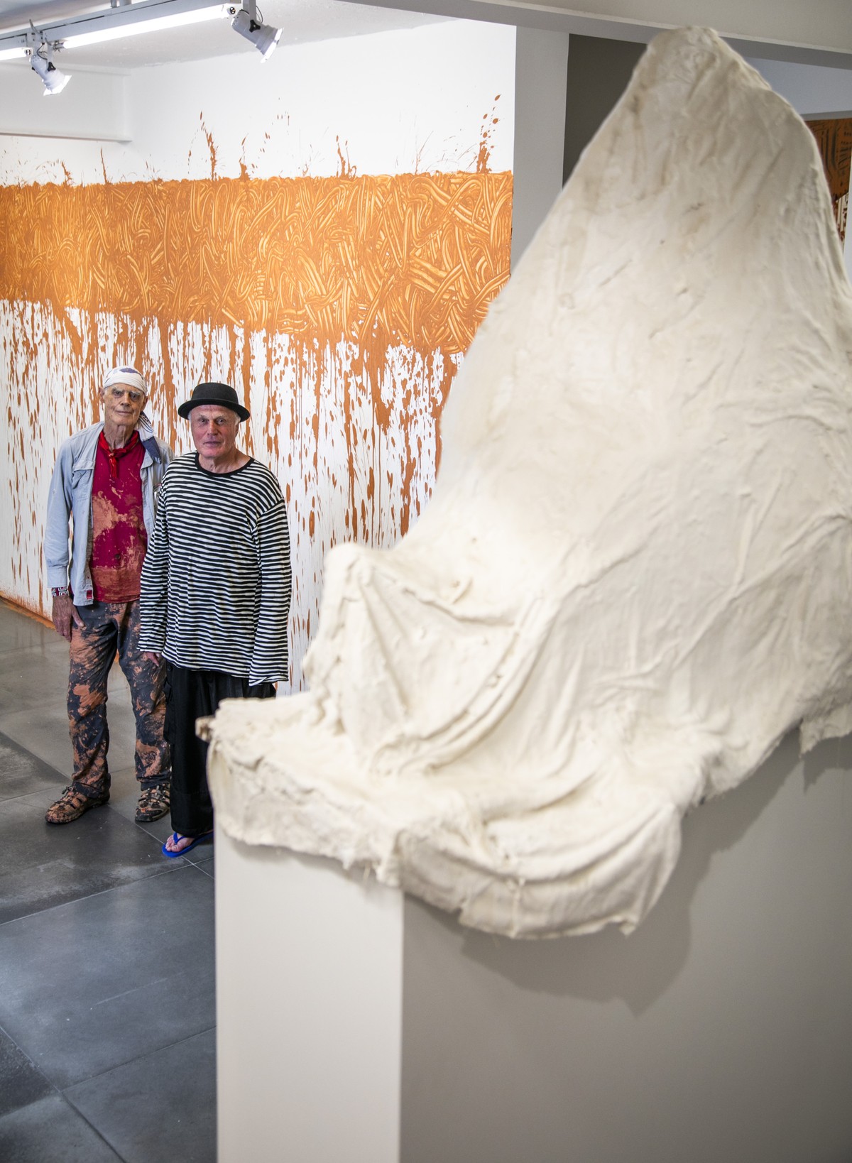 Exposição na Nara Roesler do Rio reúne obras dos amigos Not Vital e ...