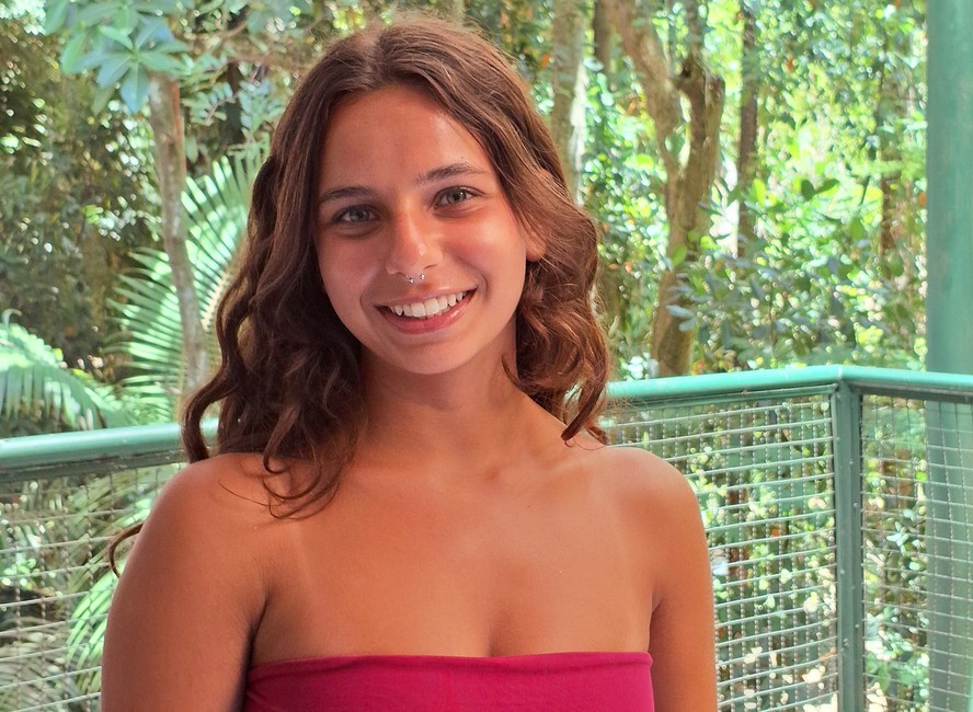 Enem: ‘Sempre li todo tipo de livro’, conta aluna que tirou nota 1000 ...