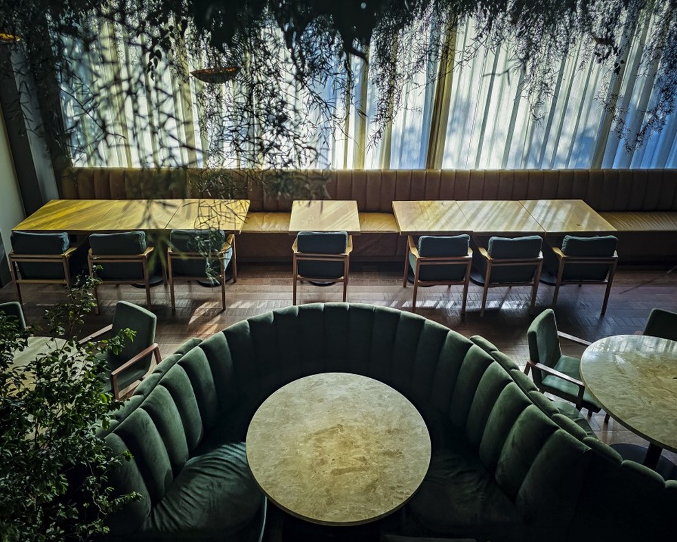 Elena, um restaurante que vale por muitos e tem o 'bar mais bonito' da ...