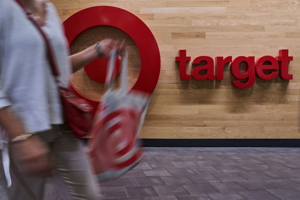 Target é mais uma empresa a recuar em programas de diversidade diante ...