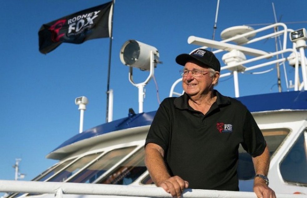 Vítima de tubarão branco relembra ataque que o deixou com 467 pontos há ...