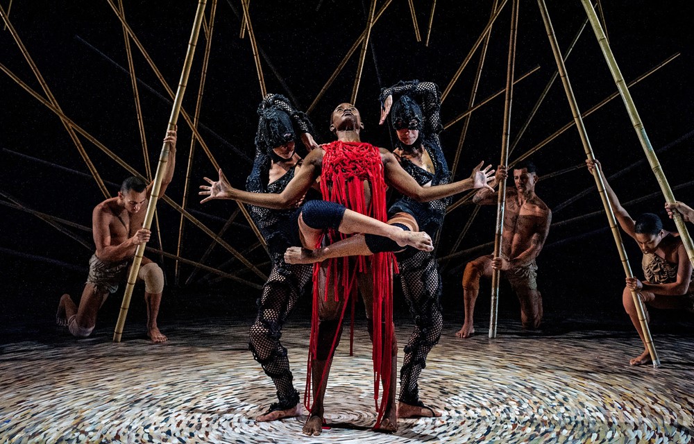 Um passo a passo para entender 'Sagração', balé de Deborah Colker que ...