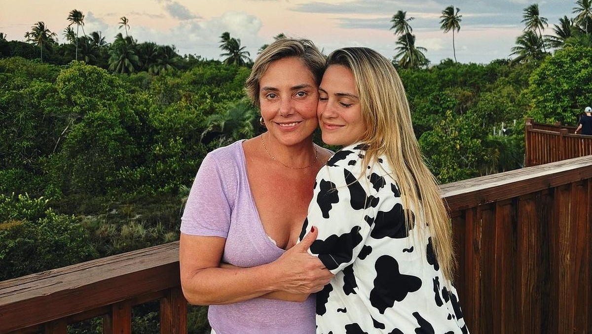 Heloisa Périssé terá programa com a filha no GNT