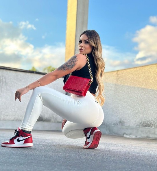 Universidade da Irlanda lançará graduação em 'influencer digital'; entenda