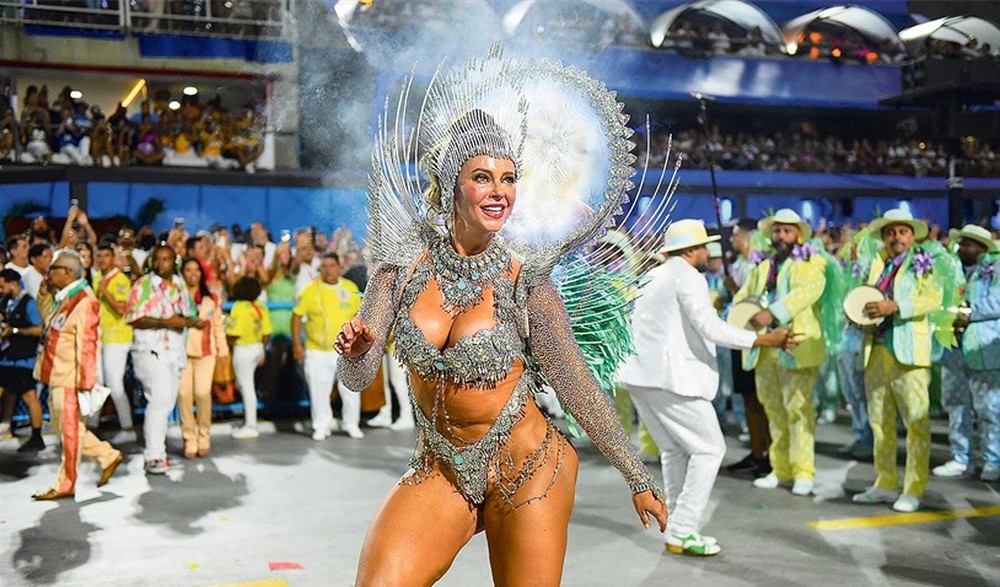 Mestre de bateria da Grande Rio, Fafá, pede desculpa após escola perder por 1 décimo no quesito ...