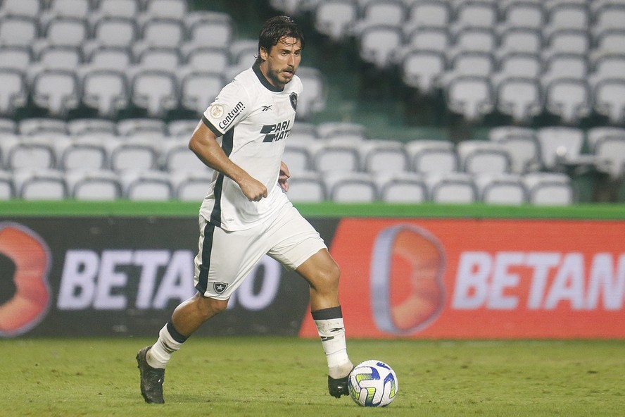 Acertado com o Fluminense, como Gabriel Pires se encaixará na equipe?