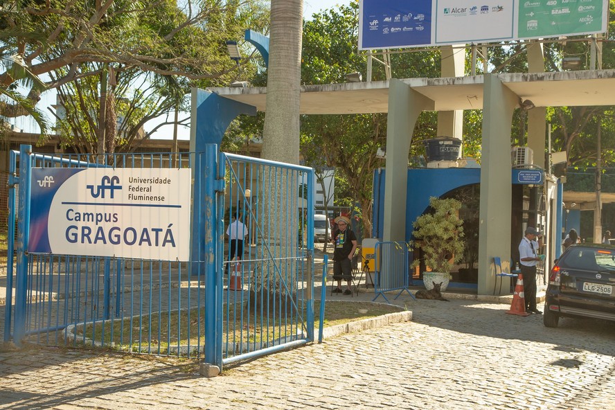 Greve nas universidades federais: UFF divulga calendário de reposição ...