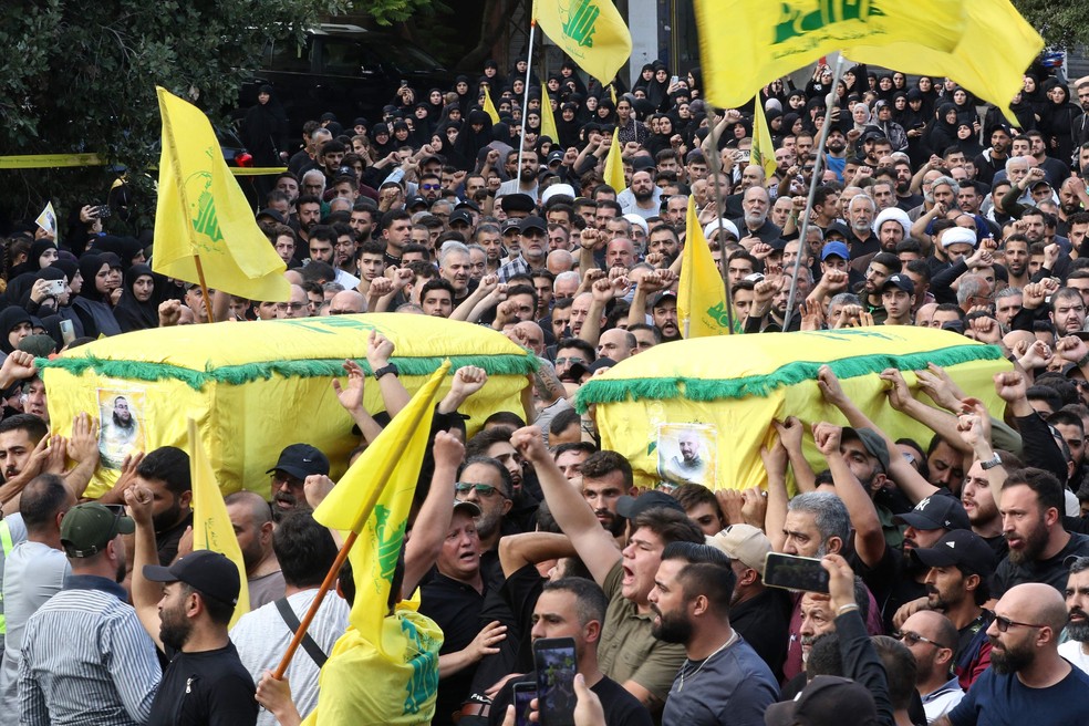 Hezbollah: grupo aliado do Hamas faz funeral para membros mortos em ...