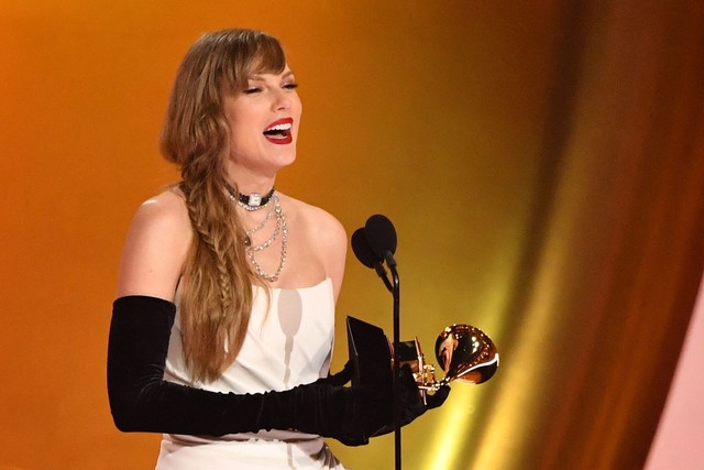 Taylor Swift pede a jovem de 21 anos: pare de rastrear meu avião