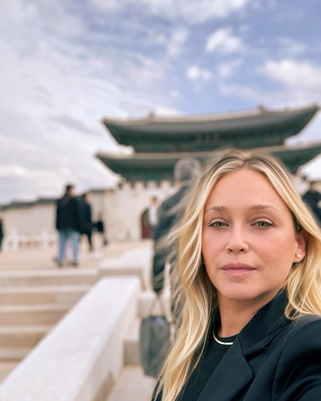 Empresária, artista plástica e fã número 1 da filha: conheça mãe de ...