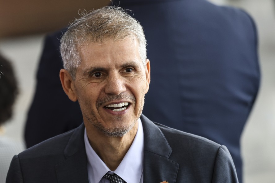 Sidônio toma posse como ministro da secretaria de Comunicação do ...