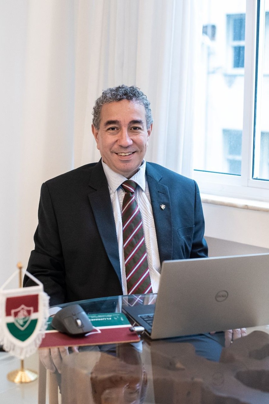 Chapa de oposição do Fluminense consegue mínimo de assinaturas para ...