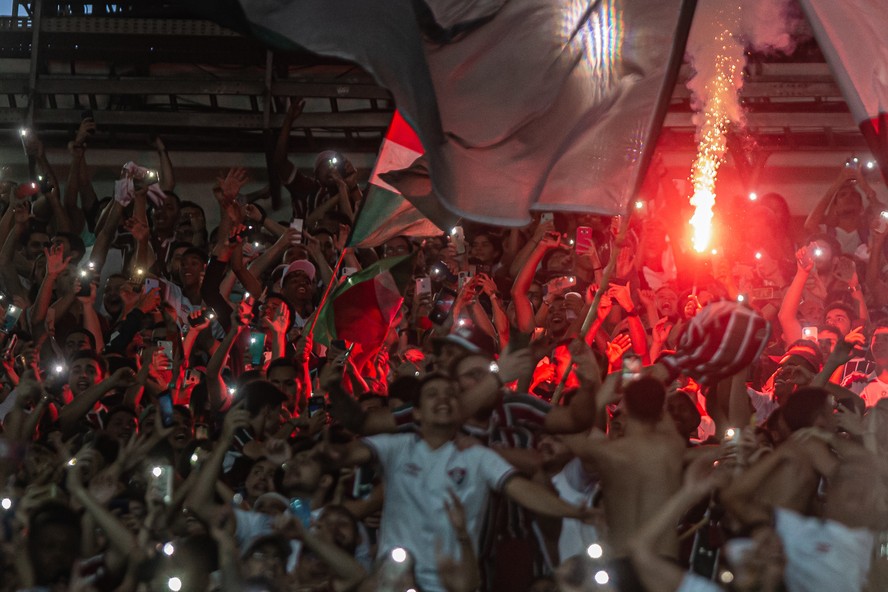 Com Maracanã lotado, torcida do Fluminense prepara 'festa jamais vista ...