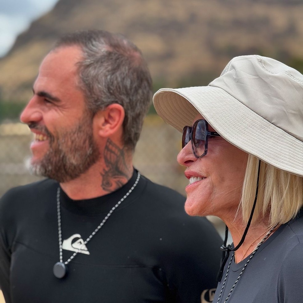 Ana Maria Braga mostra bastidores de aula de mergulho no Havaí