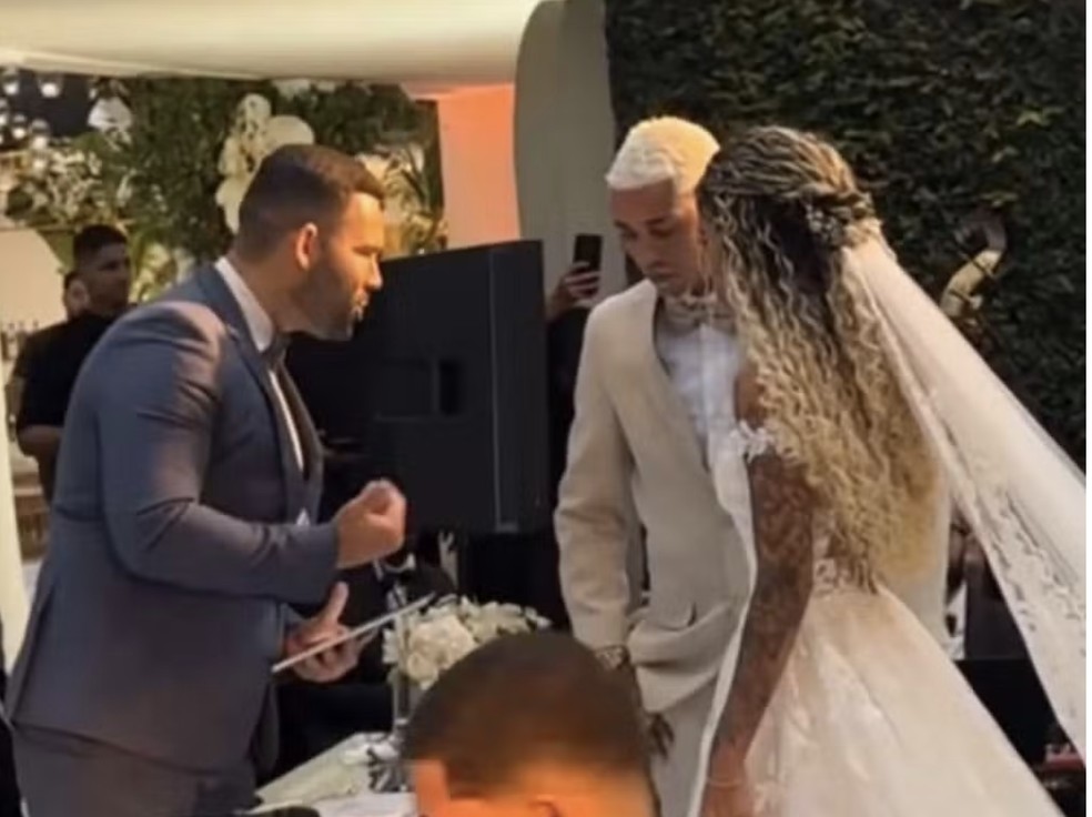 Poze do Rodo e Vivi Noronha se casam no Rio de Janeiro