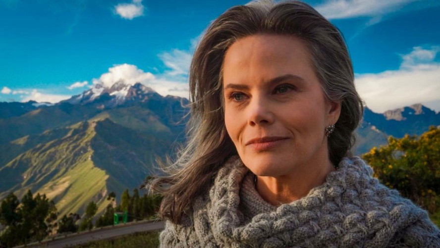 Menopausa sem mistérios: jornalista Maria Cândida traz informações e ...