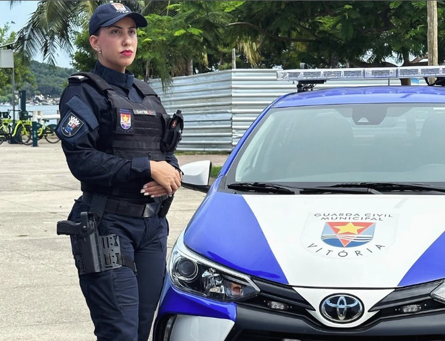Comandante da Guarda Municipal de Vitória é morta a tiros pelo namorado PRF