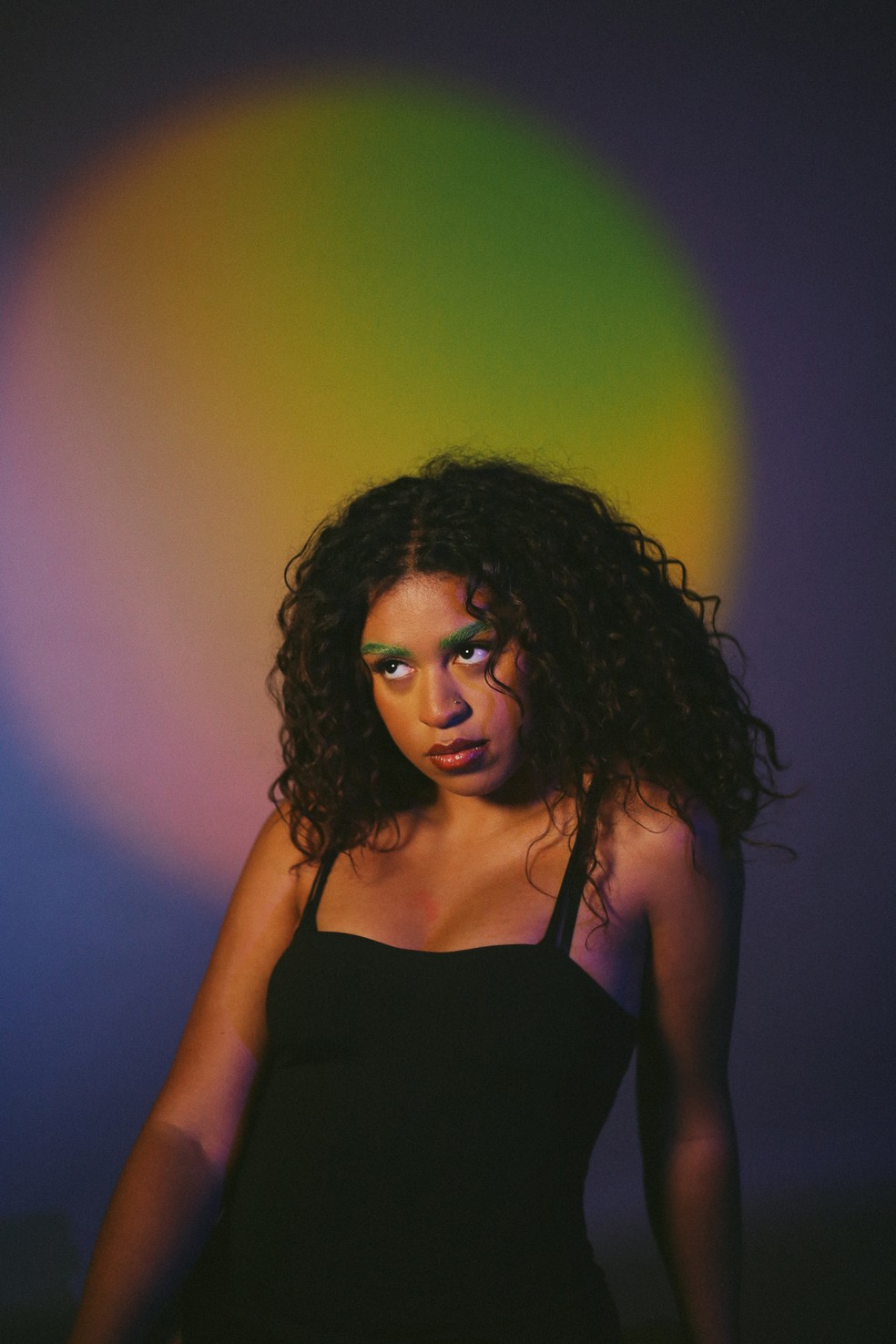 'Sou uma nepo baby, mas estou fazendo meu negócio', diz Flor, filha de ...