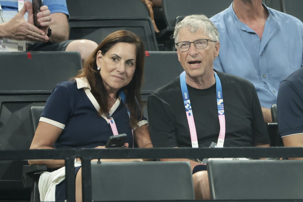 Bill Gates assume namoro após dois anos de affair; saiba quem é ela