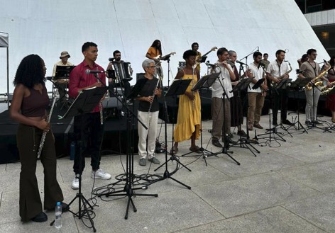 FGV promove apresentações culturais gratuitas na Praia de Botafogo