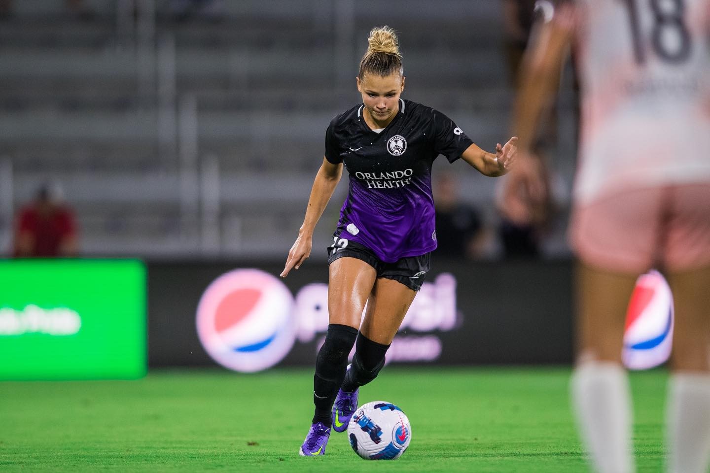 Amor e orgulho: conheça as namoradas e esposas das jogadoras da seleção ...
