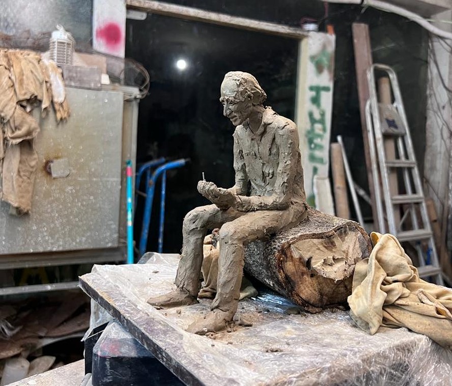 A volta do irmão do Henfil: Praia de Botafogo vai ganhar estátua de ...