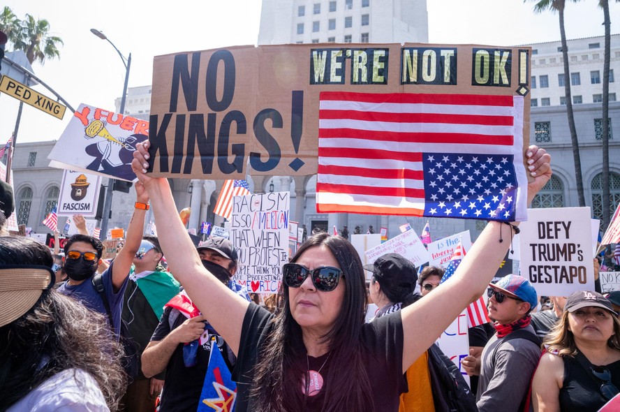 Manifestante morre após ser baleado em protesto anti-Trump nos EUA