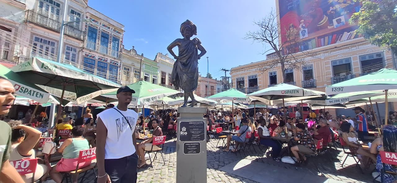 Na Pequena África, Dia da Consciência Negra lota Largo da Prainha e ...