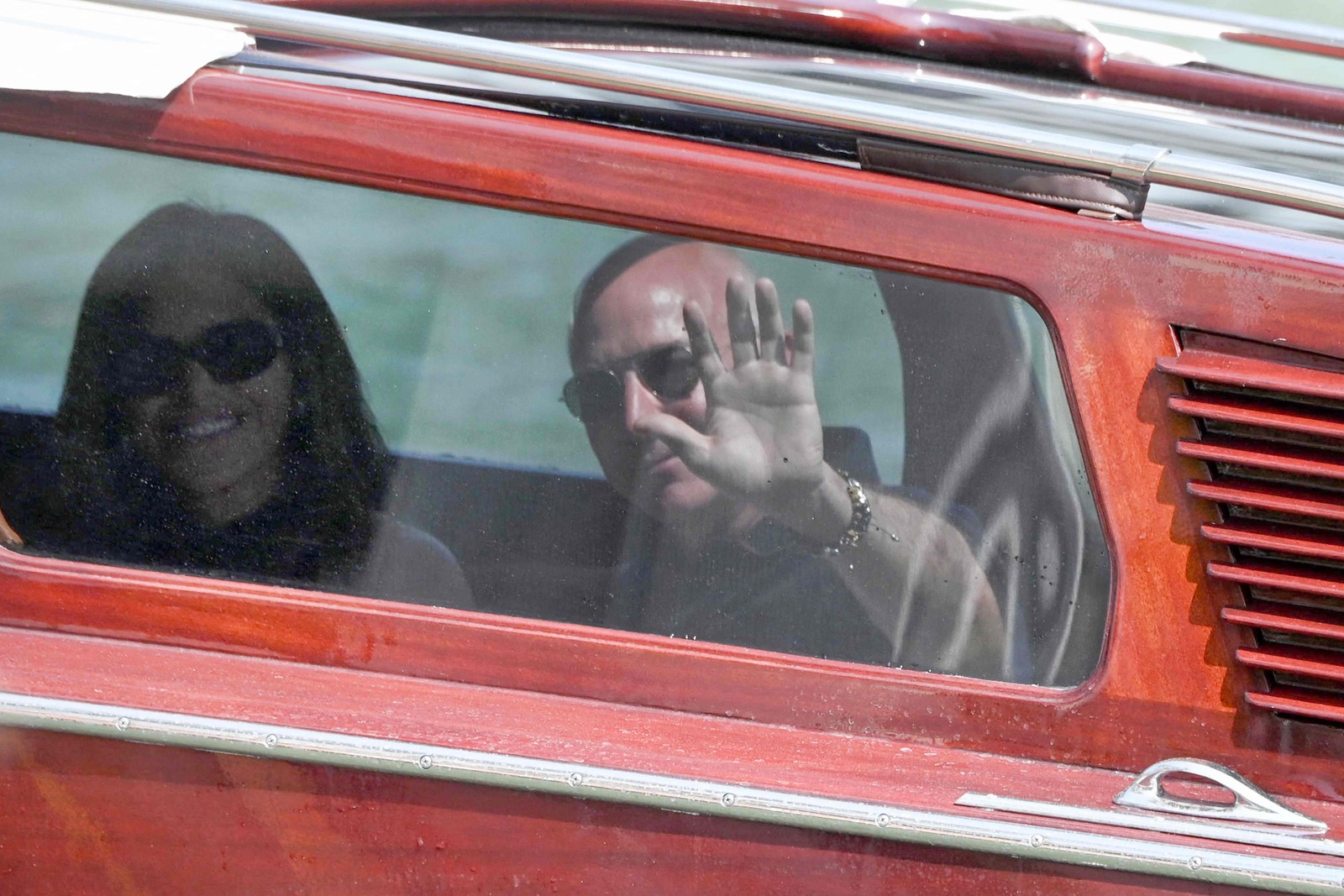 Saiba quem é Lauren Sánchez, noiva de Jeff Bezos e estrela do casamento ...