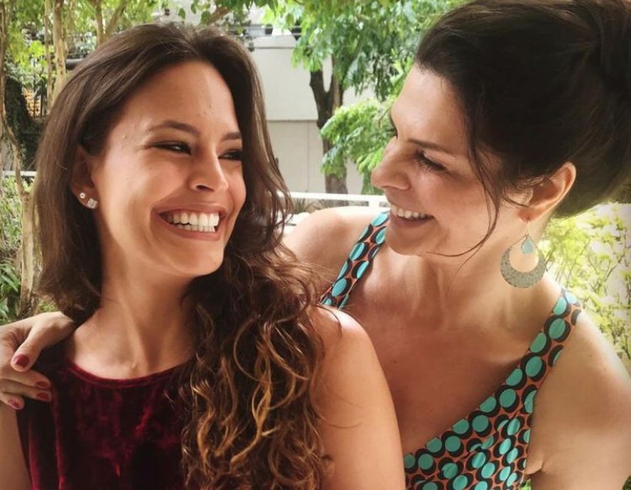 Sobrinha de Helena Ranaldi, Carolina Ranaldi fala sobre estreia ...