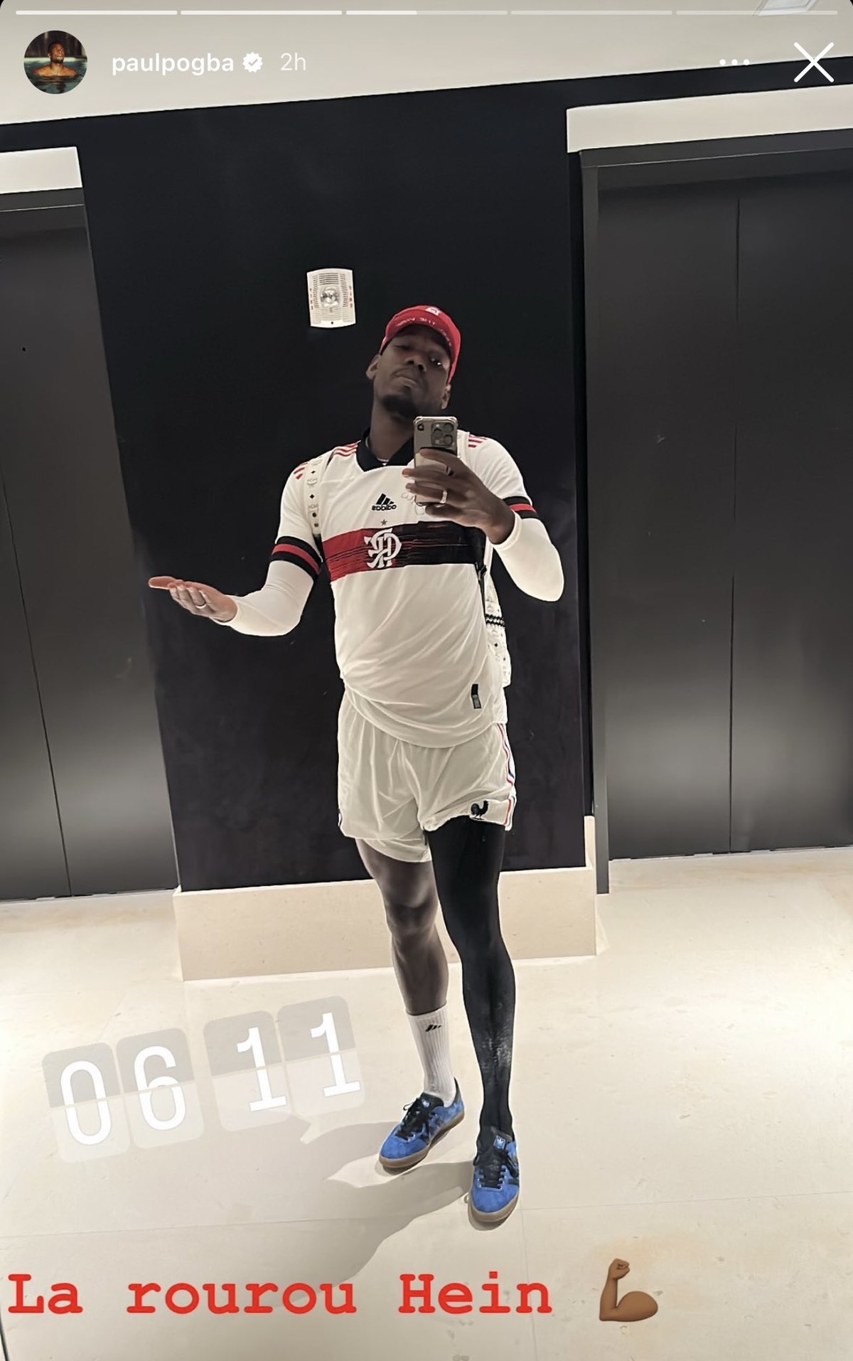 Volante Paul Pogba, da Juventus, posta foto com camisa do Flamengo e ...