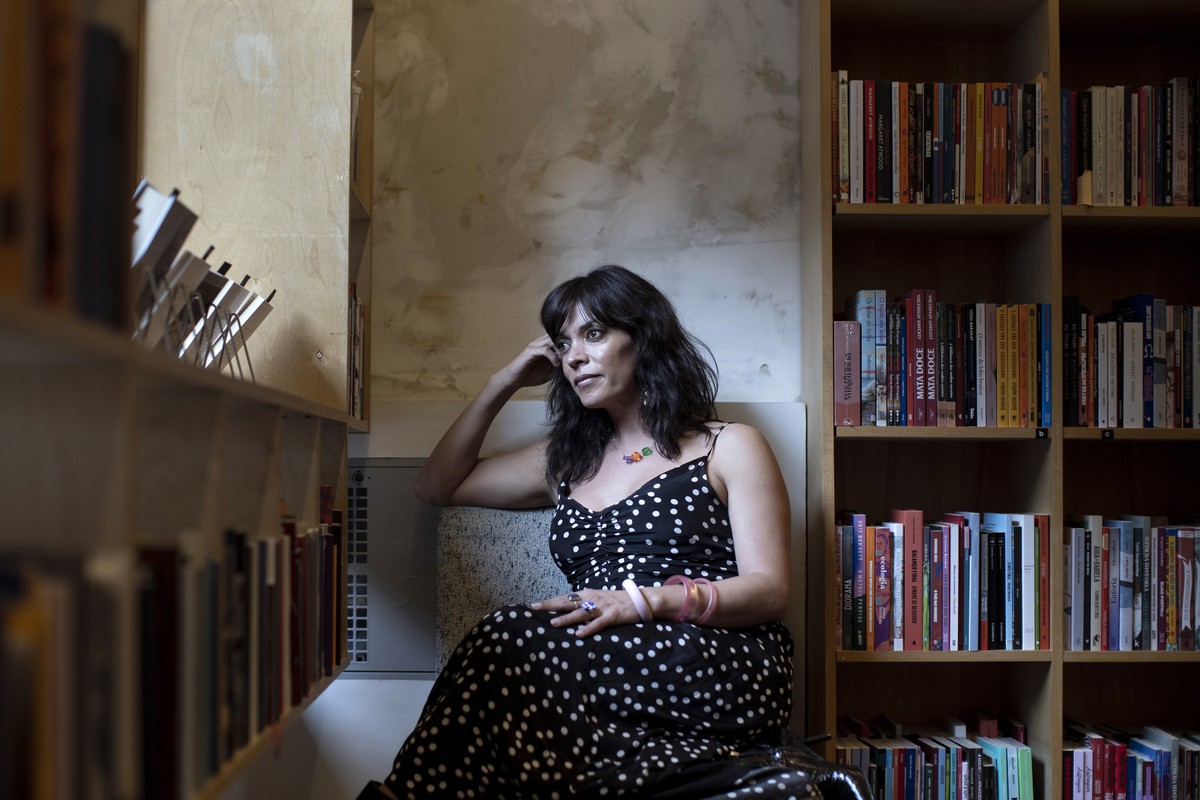 Camila Sosa Villada: a escrita a ajudou a perceber que era mulher — e a ...